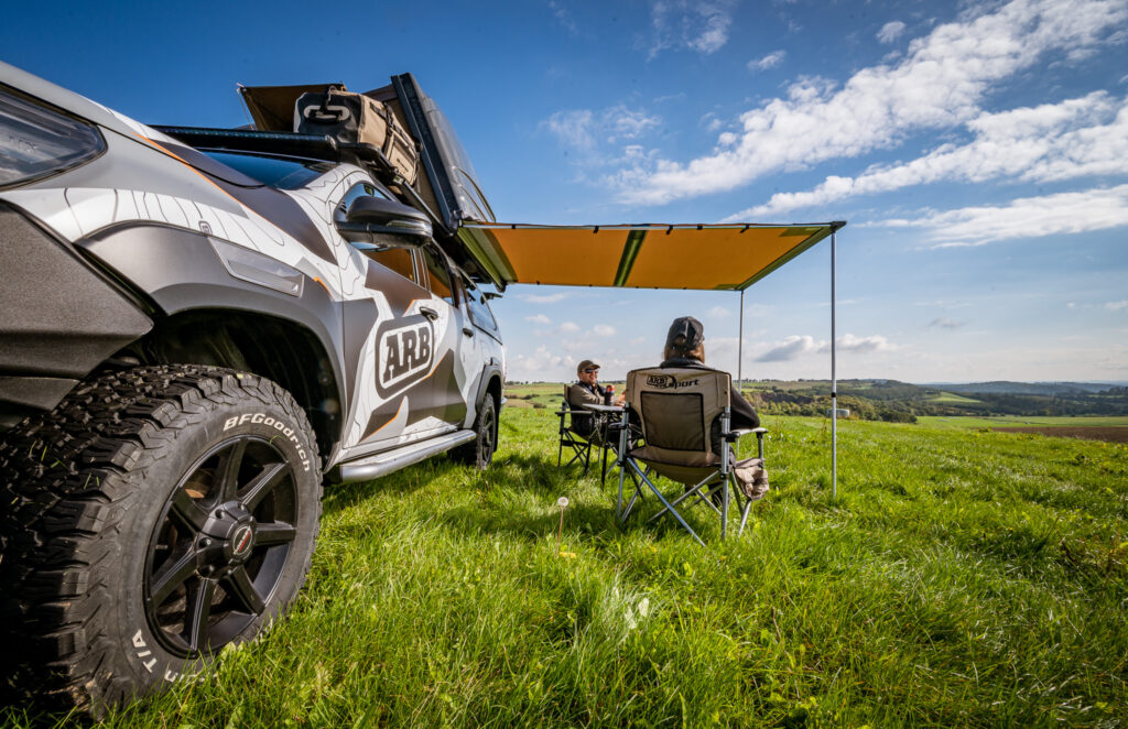 Markiza ARB 814406 2000mm z oświetleniem LED - Sklep Trasek Off-road